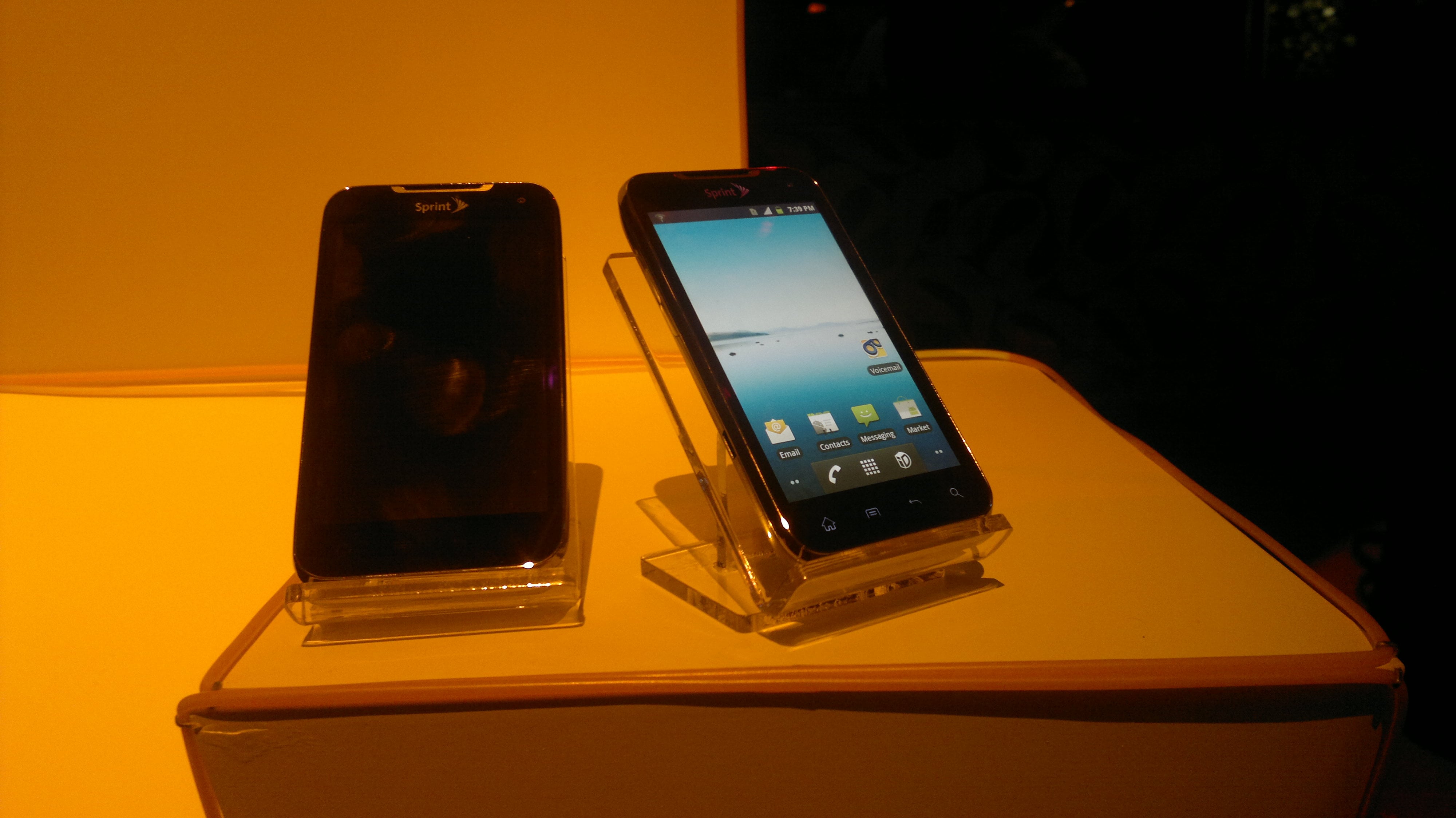 Sprint LG Viper 4G LTE Smartphone Hands-On (Video)