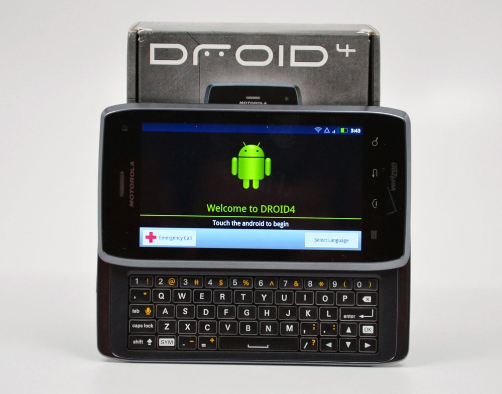 Droid 4 Review: Incredible Keyboard and Awesome Speeds