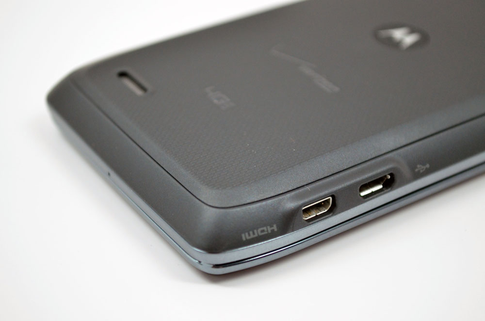 Droid 4 Review: Incredible Keyboard and Awesome Speeds