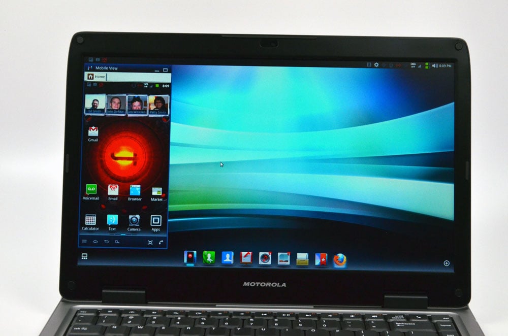 Motorola Lapdock 500 Review: Turn Your Phone Into a Laptop