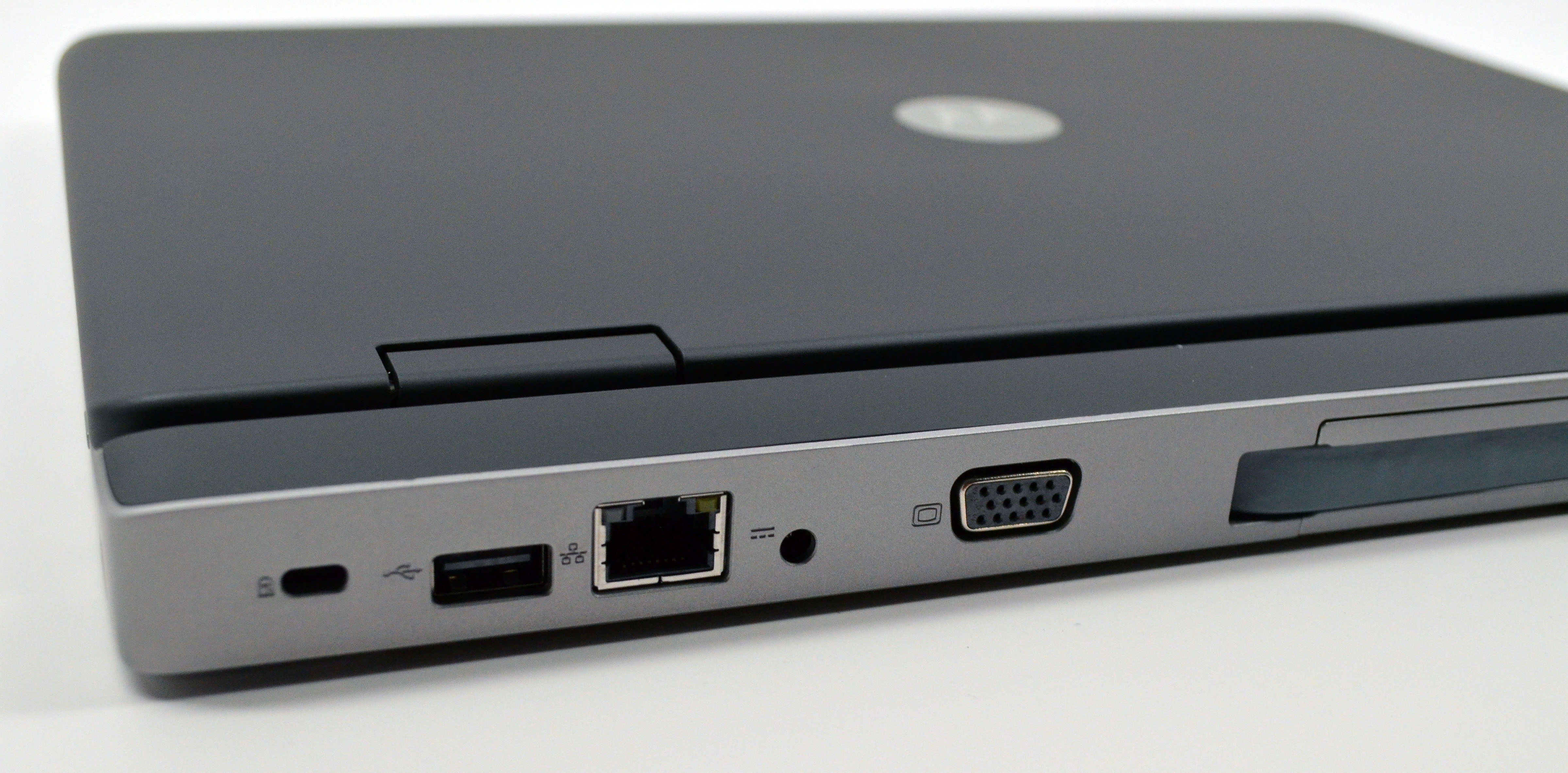 Motorola Lapdock 500 Review: Turn Your Phone Into a Laptop