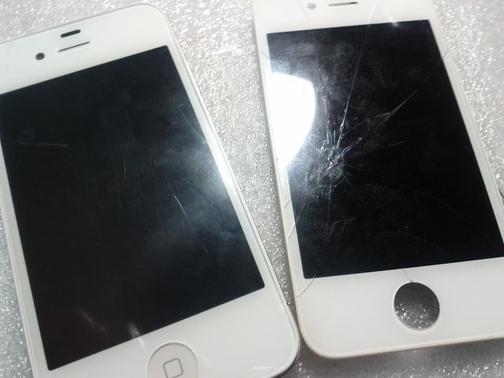 Gallery of Broken iPhones Will Make You Run for a Good Case