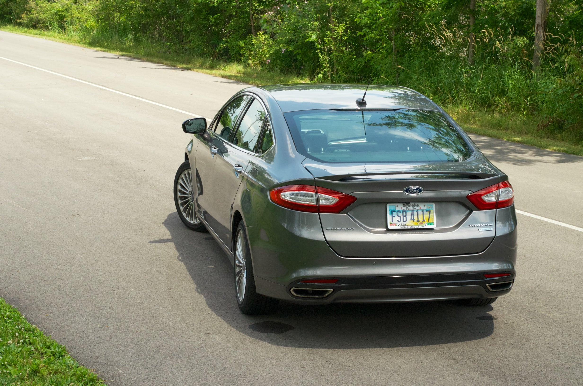 2013 Ford Fusion Review (Video)