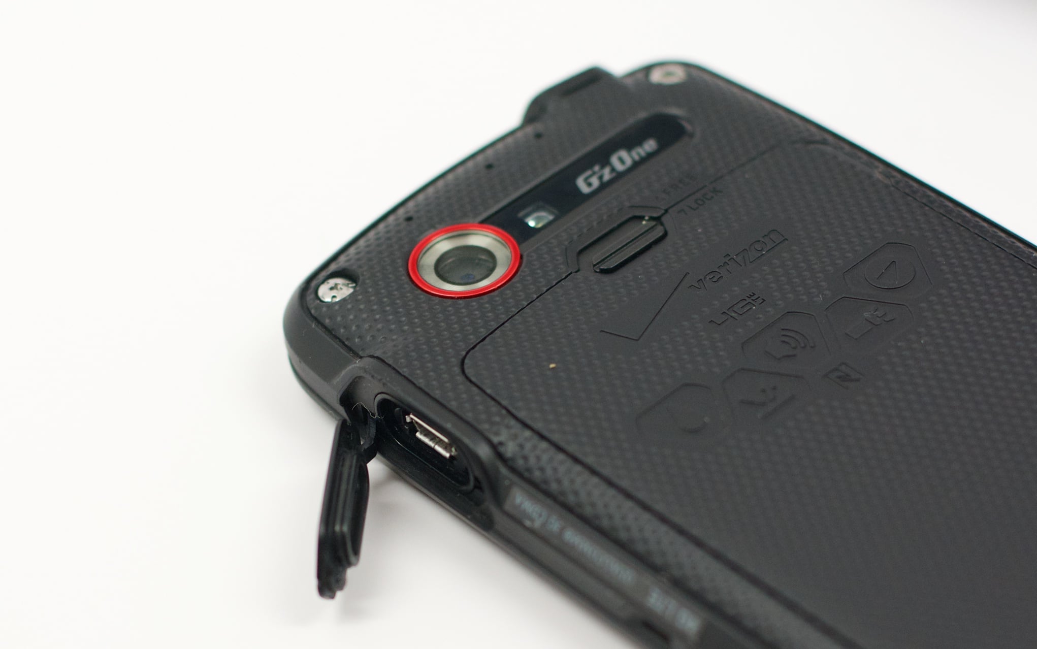 Casio G'zOne Commando 4G LTE Review (Verizon Wireless)