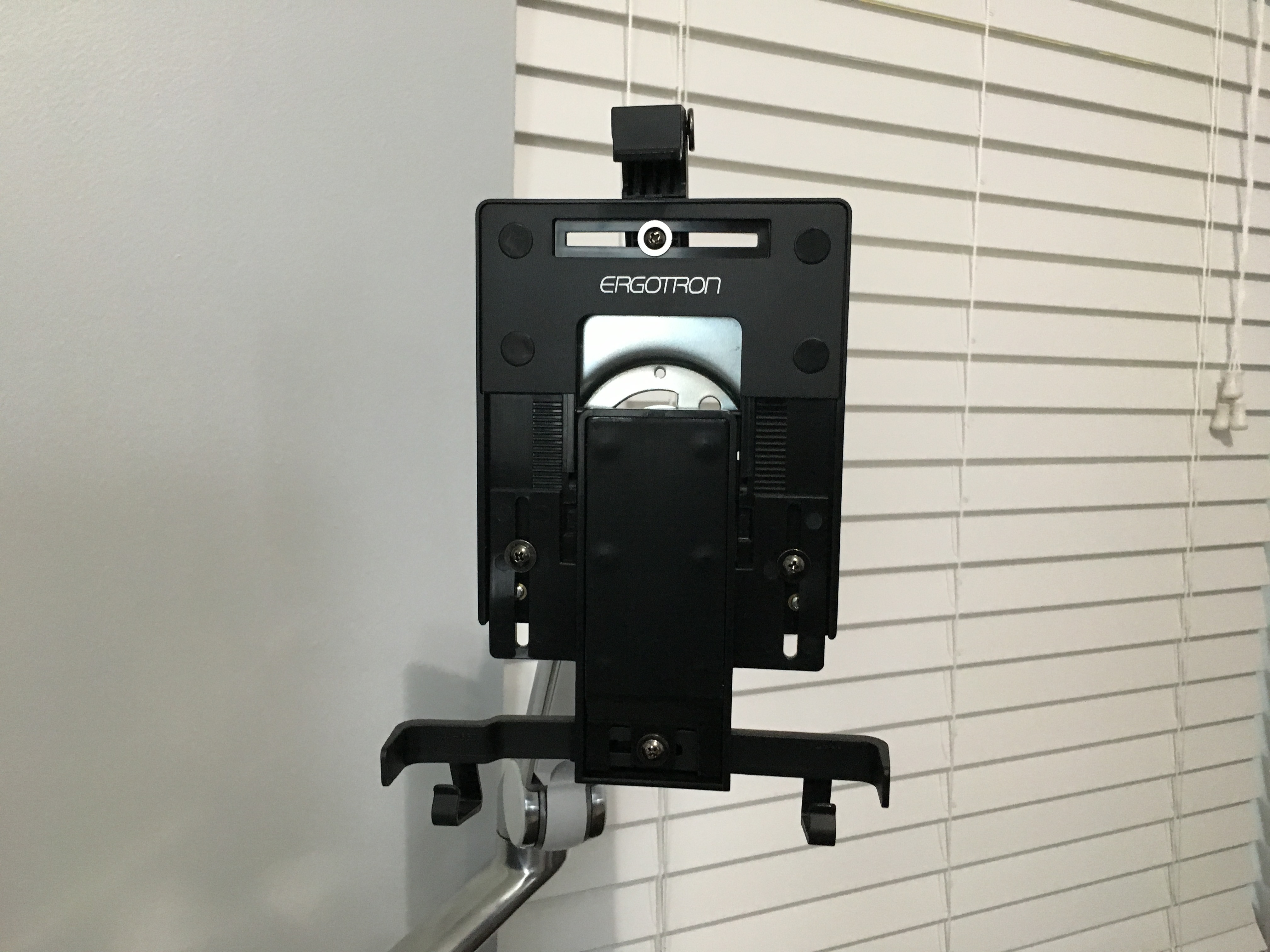 Ergotron MX Mini Desk Mount & Universal Tablet Cradle Review