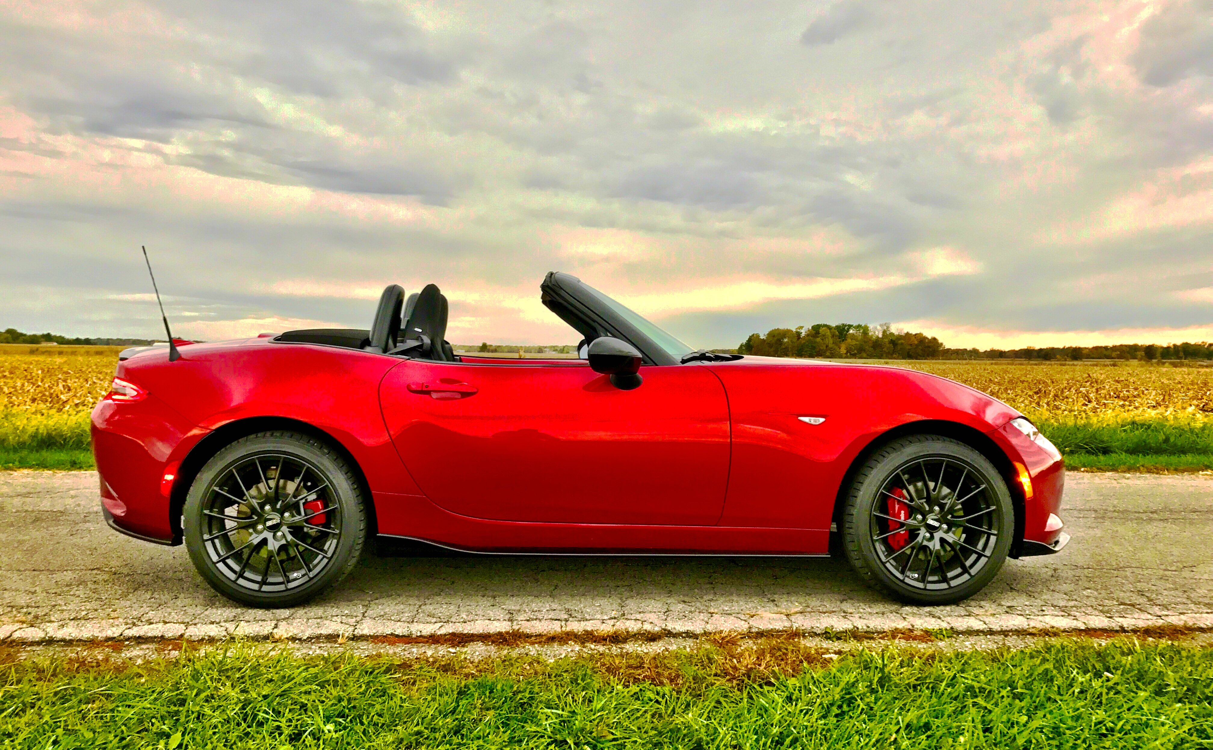 2017 Mazda MX 5 Miata Club Review