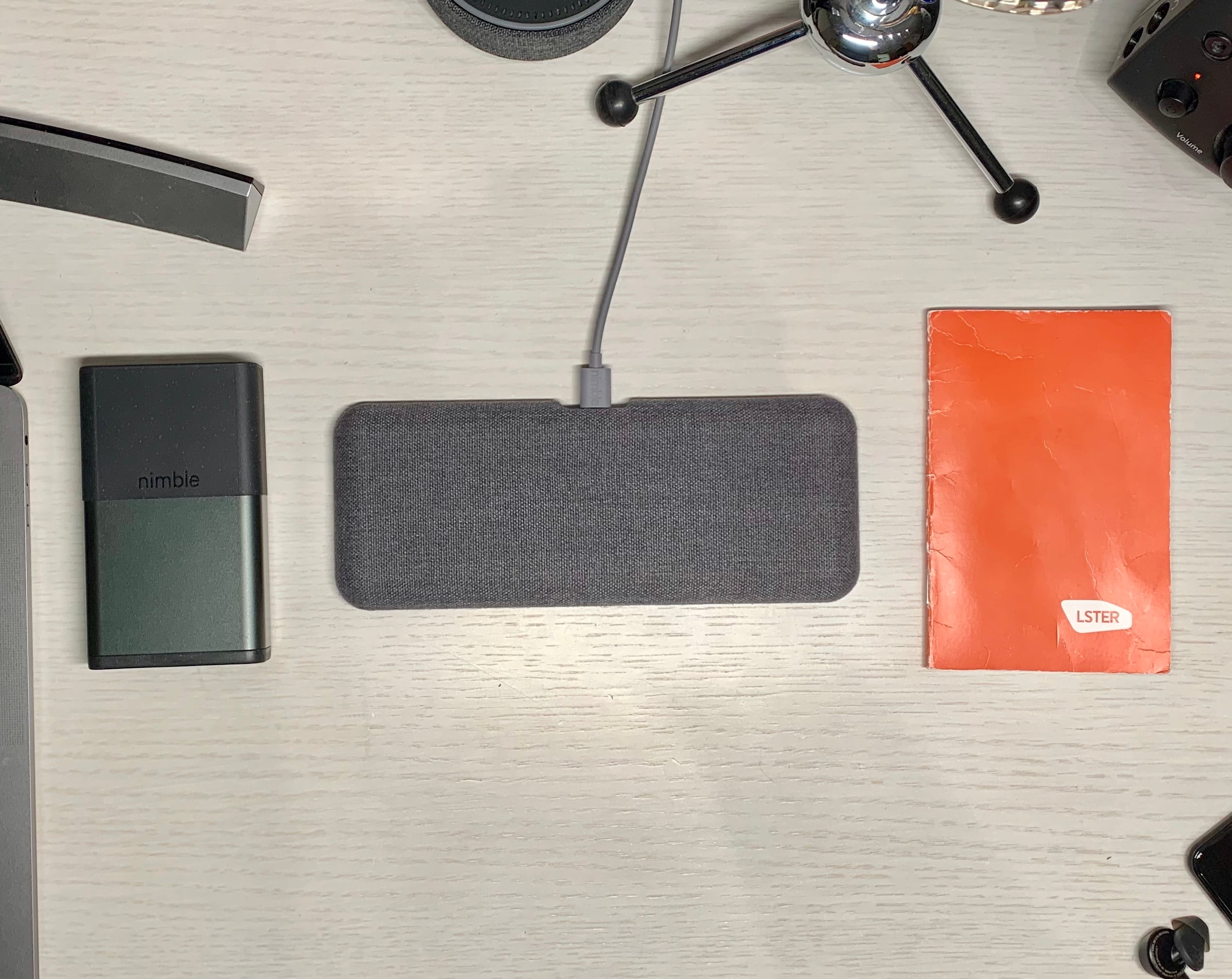Nimble Wireless Dual Pad Review: Best Dual Wireless Charger You Can Buy