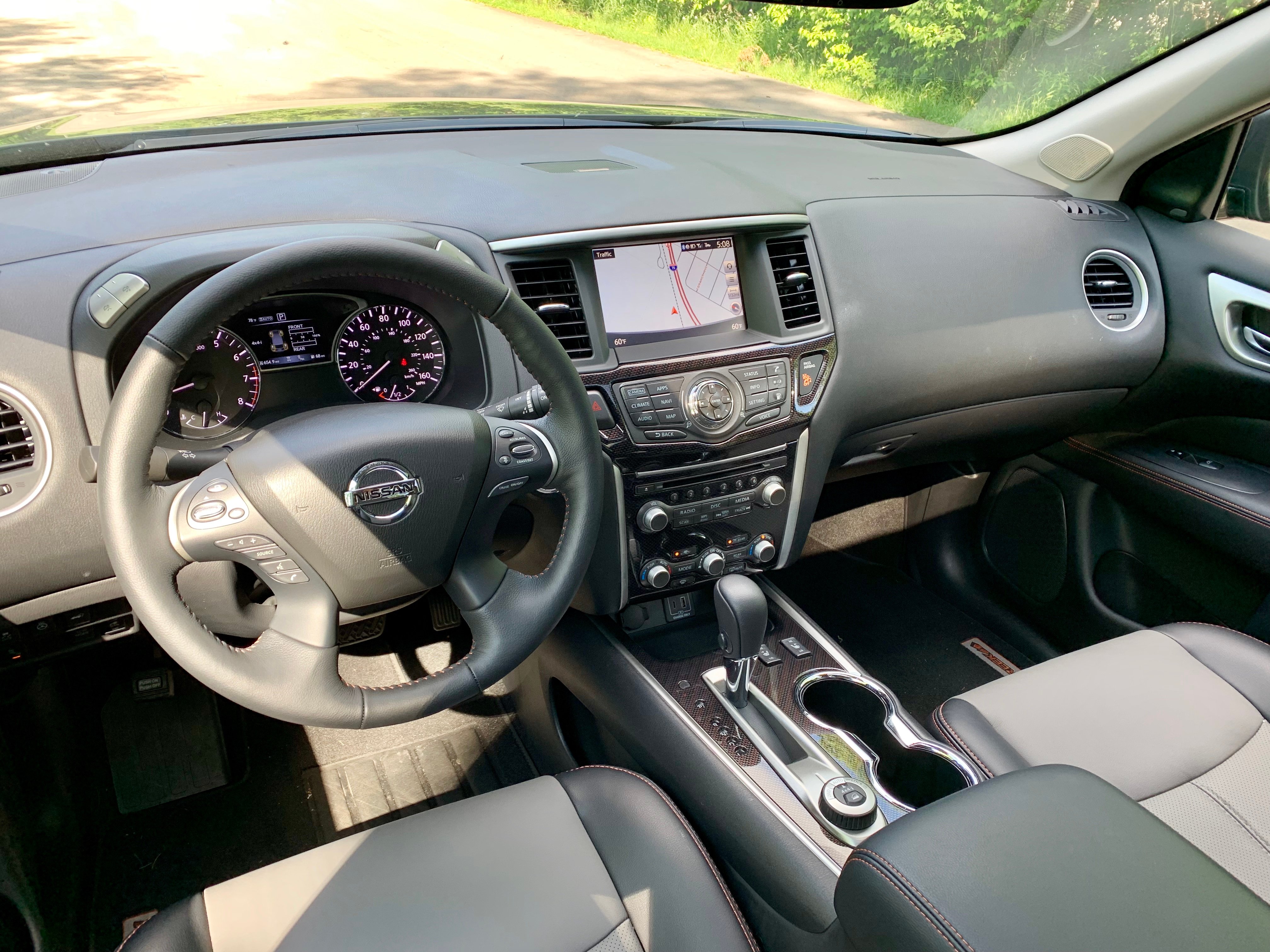 2019 Nissan Pathfinder Review: 7 Reasons to Buy & 3 Reasons Not To