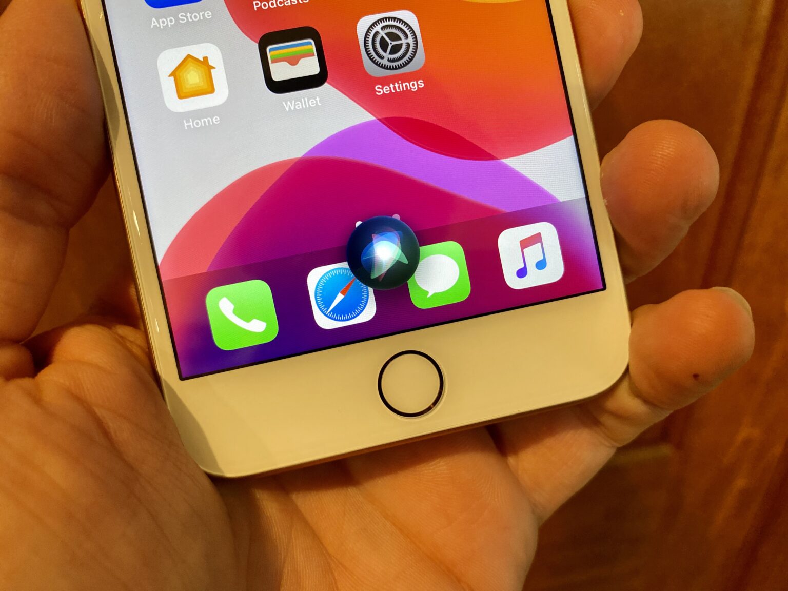 7 Things to Know About the iPhone SE iOS 14.8.1 Update