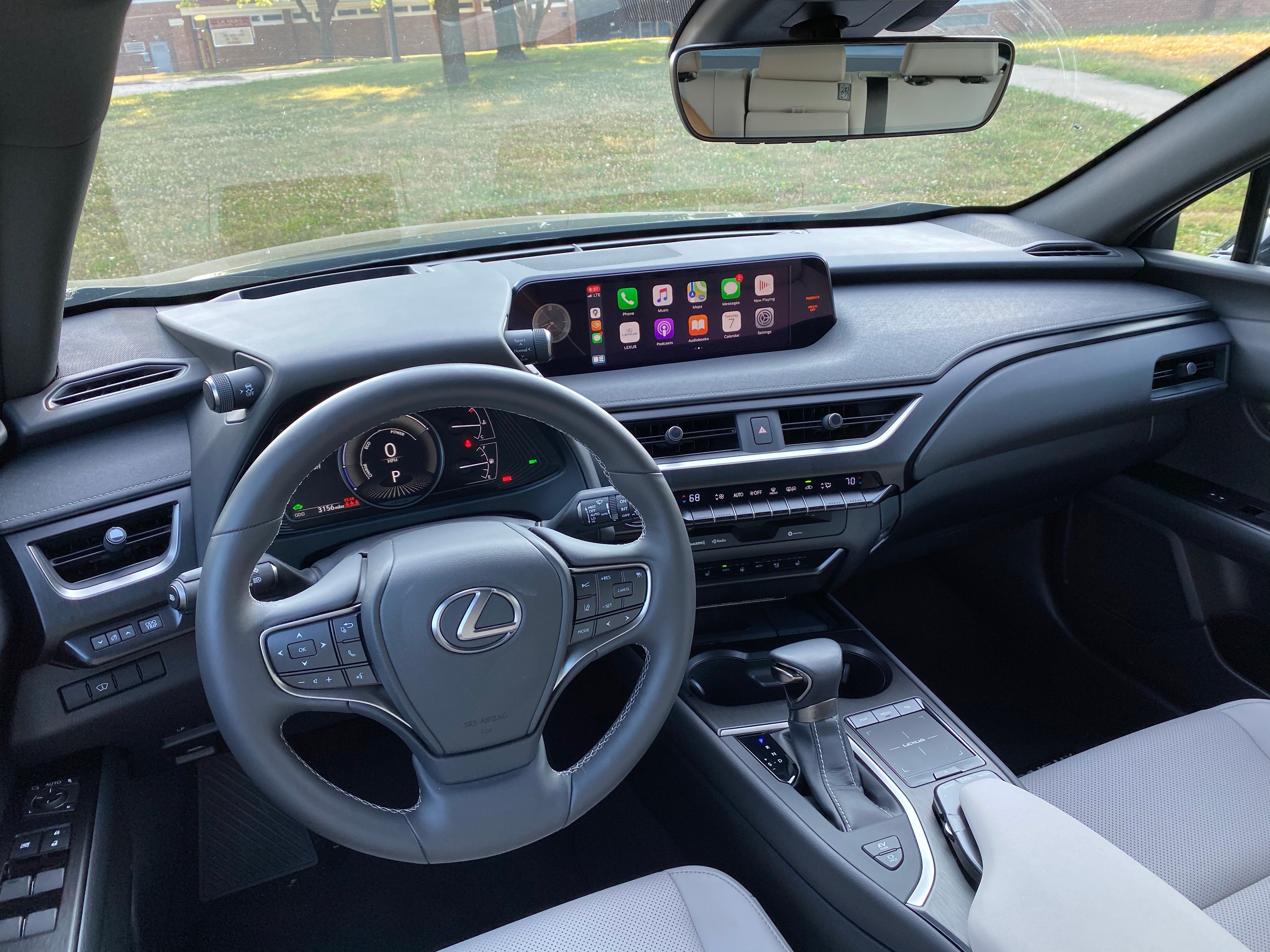 2020 Lexus UX 250h Luxury Review