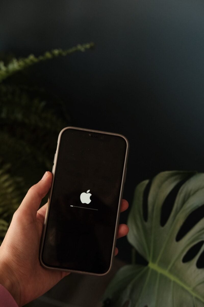 How to Hard Reset Every iPhone Model (2026 Guide)