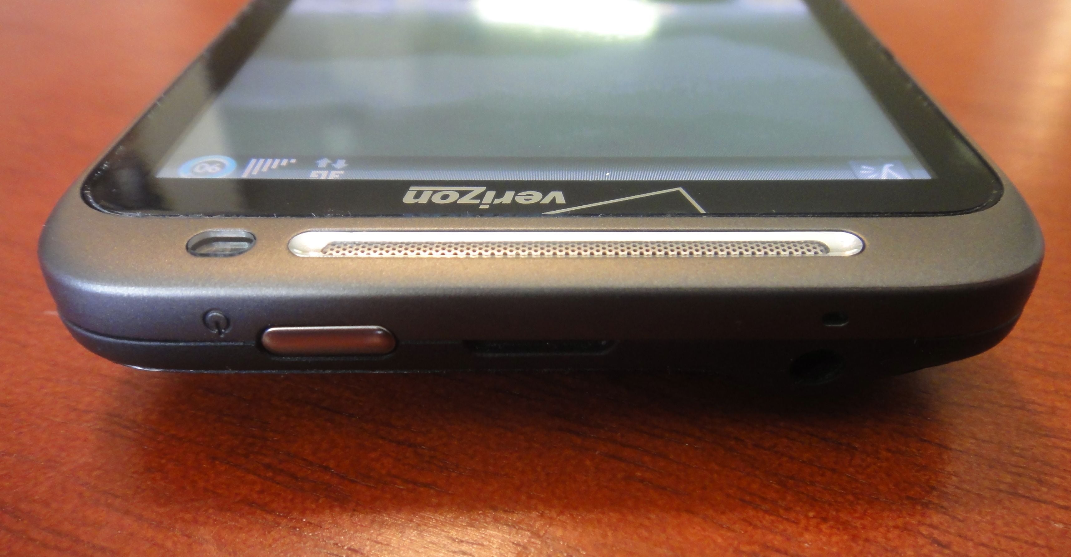 HTC ThunderBolt Power Button Problems Solved with WidgetLocker App