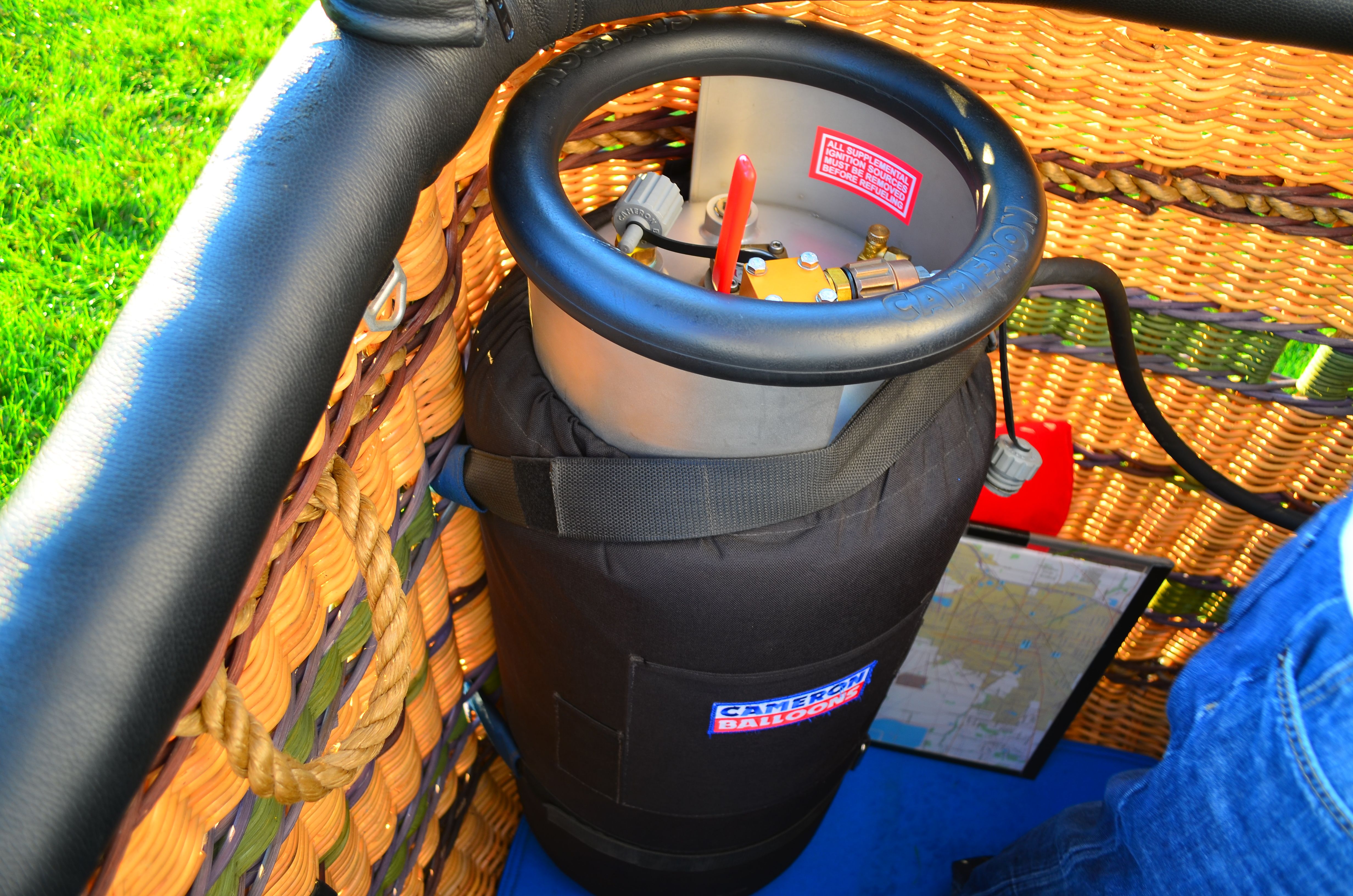 Hot Air Balloons: The Tech Inside the Basket [Video]