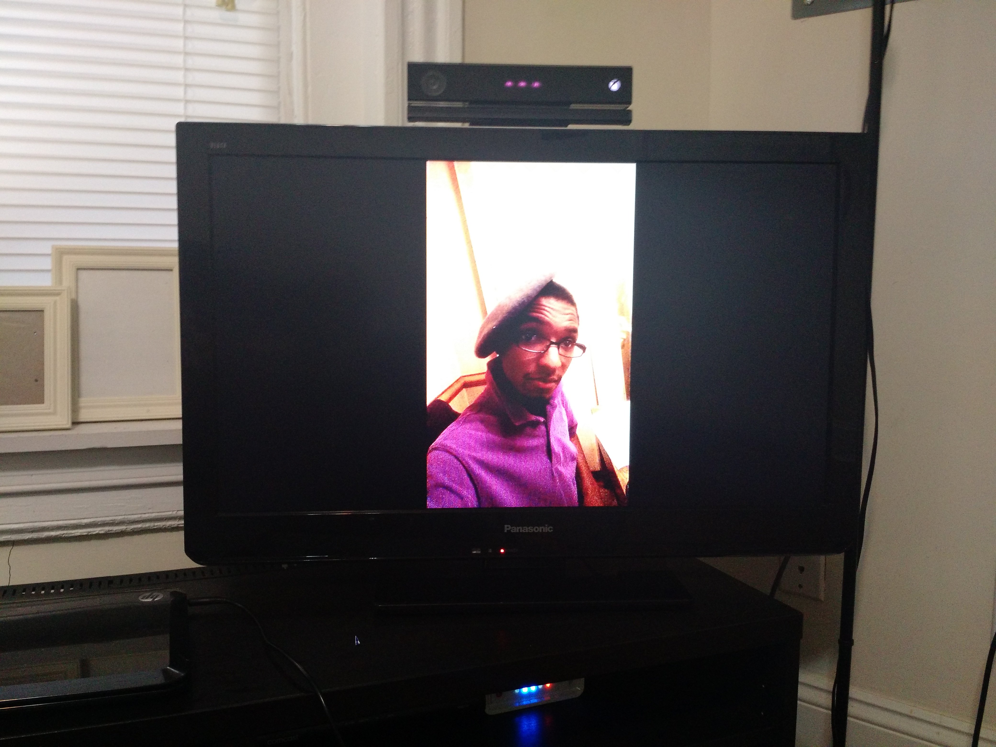 How to Set Xbox One Backgrounds