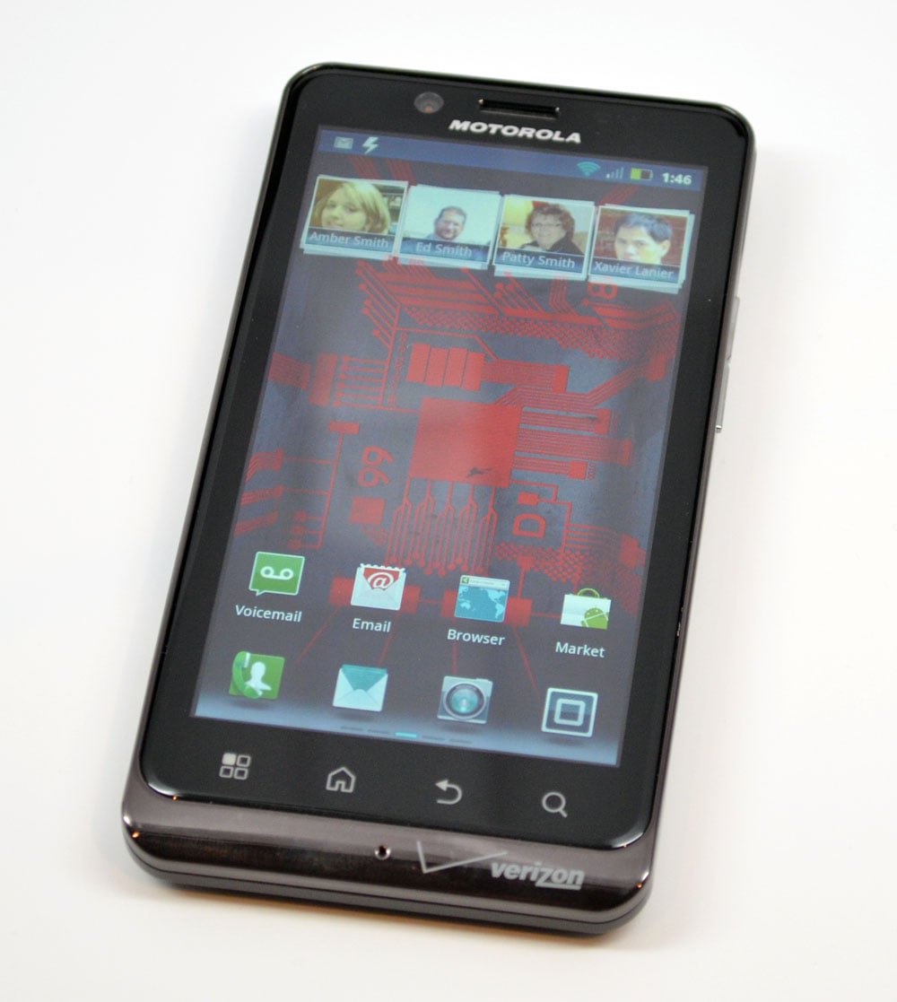 Motorola Droid Bionic Review: Editor's Choice [Video]