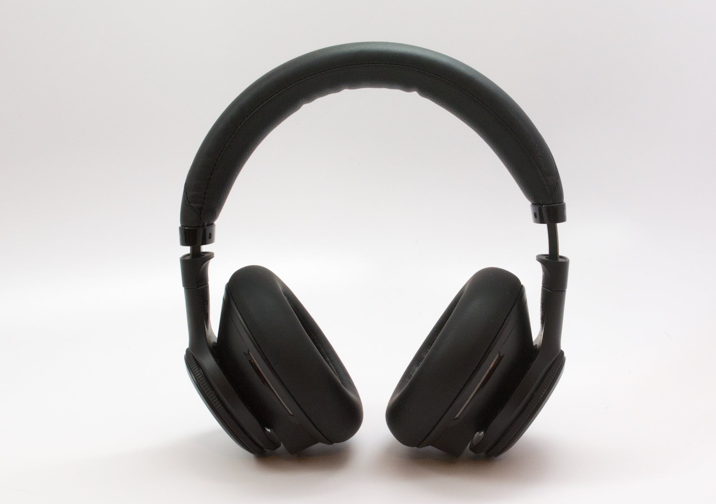 Plantronics BackBeat Pro Review