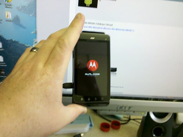 Motorola Droid 3 Begins to Arrive, First Impressions Too